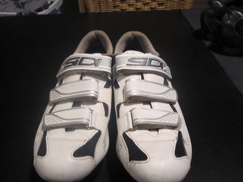 tryrty at tyrty in Brugge, Belgium - photo by focusbiker - Pinkbike