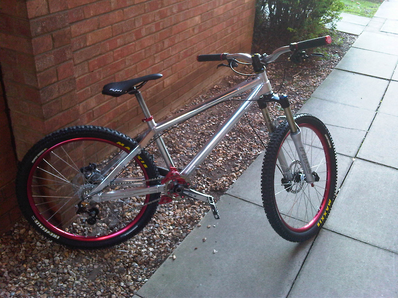 2012 Zumbi Voodoo 4x/Freeride Hardtail ( Splitting!!!) For Sale