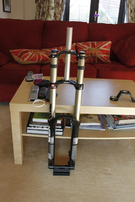 2011 RockShox BoXXer R2C2 Coil Forks Downhill RRP £1200 For Sale