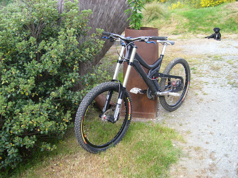 Sexiest downhill bikes/frames out there #2(NO posting of own bike ...
