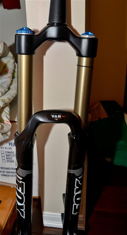 2012 Fox 36 Van FIT RC2 coil, 180mm new For Sale