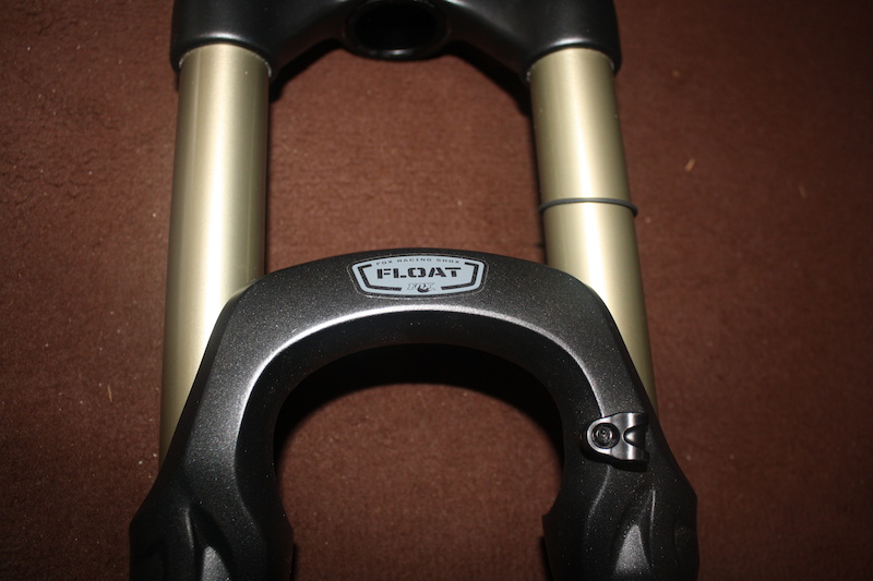 2011 Fox Float RL 32 150mm/ 15mm New! For Sale