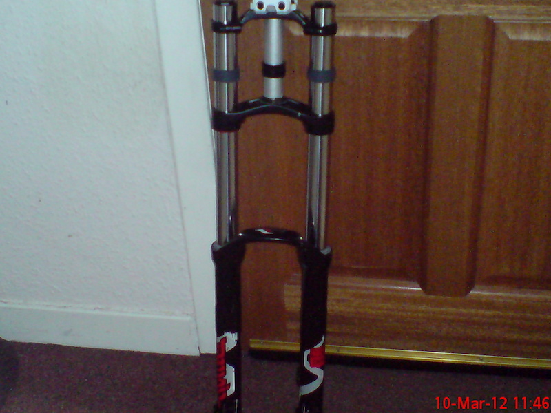 ROCKSHOX DOMAIN R dual crown For Sale