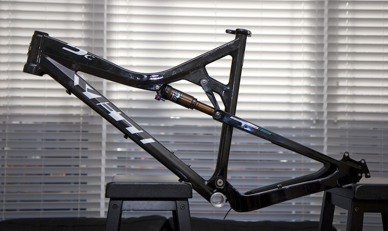 2012 Yeti ASR-5C Large Raw Black 20.5" Frame NEW IN BOX with Warr For Sale