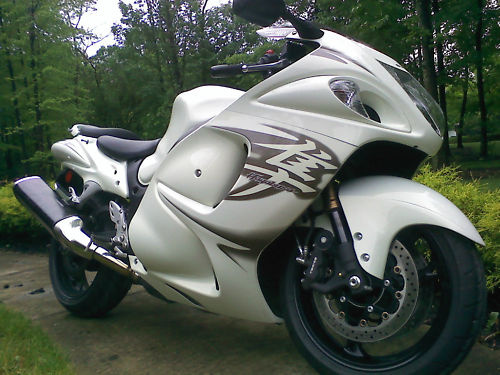 2011 Suzuki Hayabusa White on Black.... For Sale