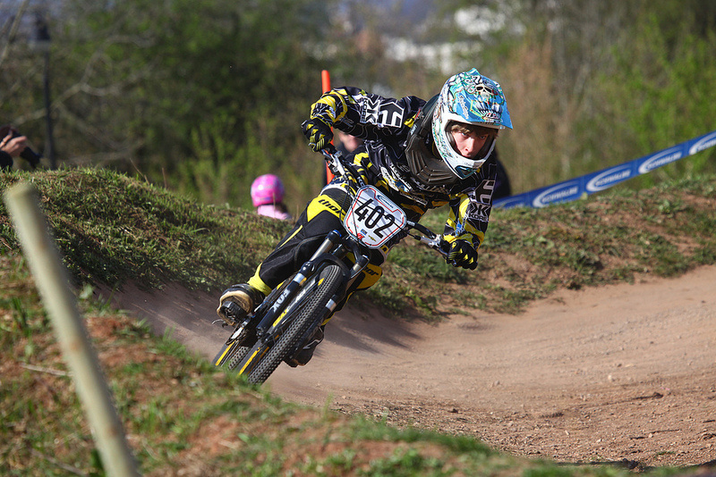 44 Racing Rockstar - British 4X Series Round 1 - RLS - Pinkbike