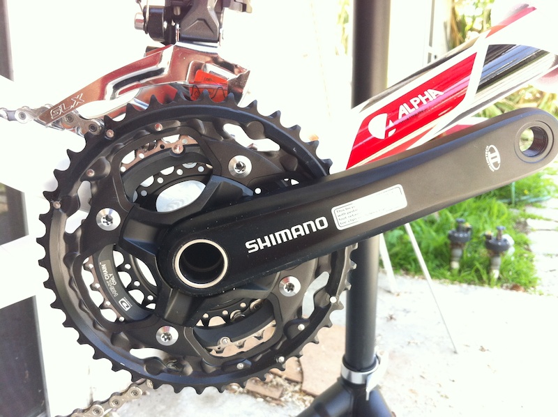 Custom Shimano M772, 42/32/24 (without bottom bracket) For Sale