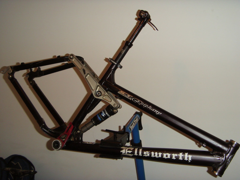 2009 Ellsworth Epiphany medium frame For Sale