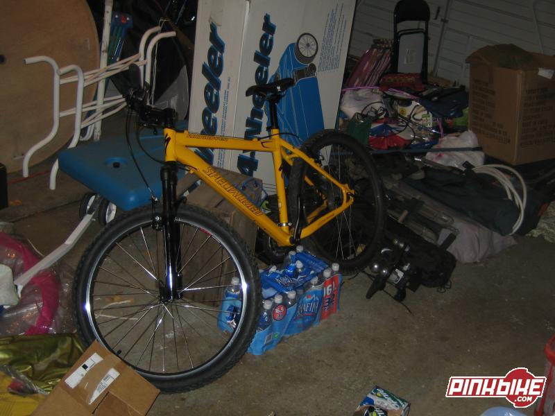 2005 specialized rockhopper, 19inch, yellow For Sale