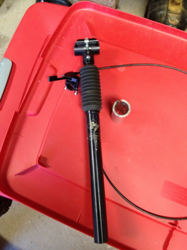 Gravity dropper seat post For Sale