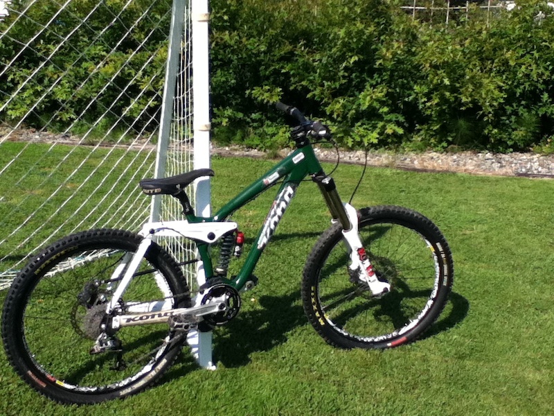 2009 Kona Stinky Garbanzo Primo , will consider all offers. For Sale
