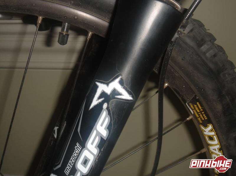 2005 Marzocchi DROP OFF Comp. 130 mm w/ QR-20 axle - $275 For Sale