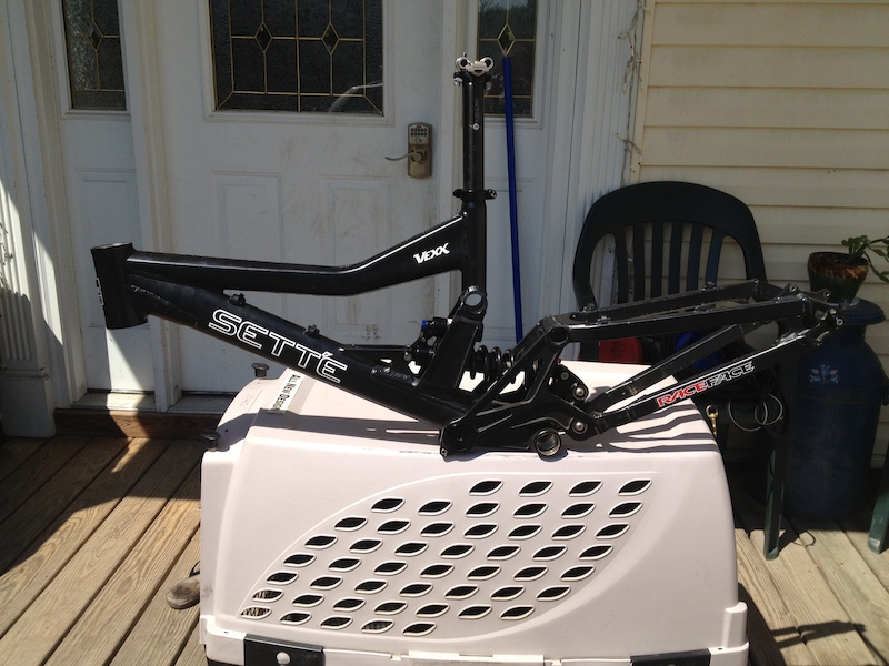 Sette Vexx Frame For Sale