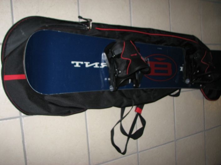 Burnt Snowboard, bindings, board case For Sale