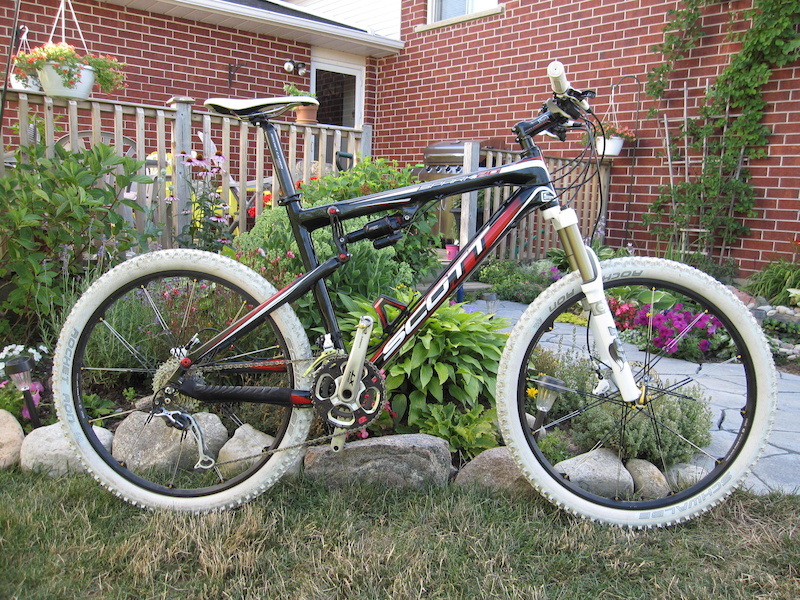 2010 Priced to Sell LRG Scott Spark 20 For Sale