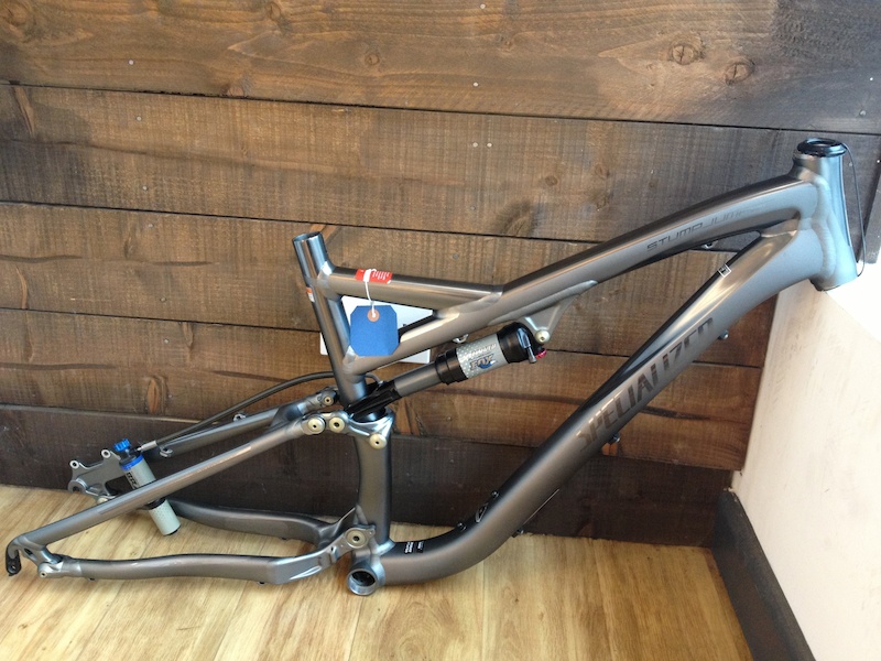 Specialized stumpjumper pro m5 frame med For Sale