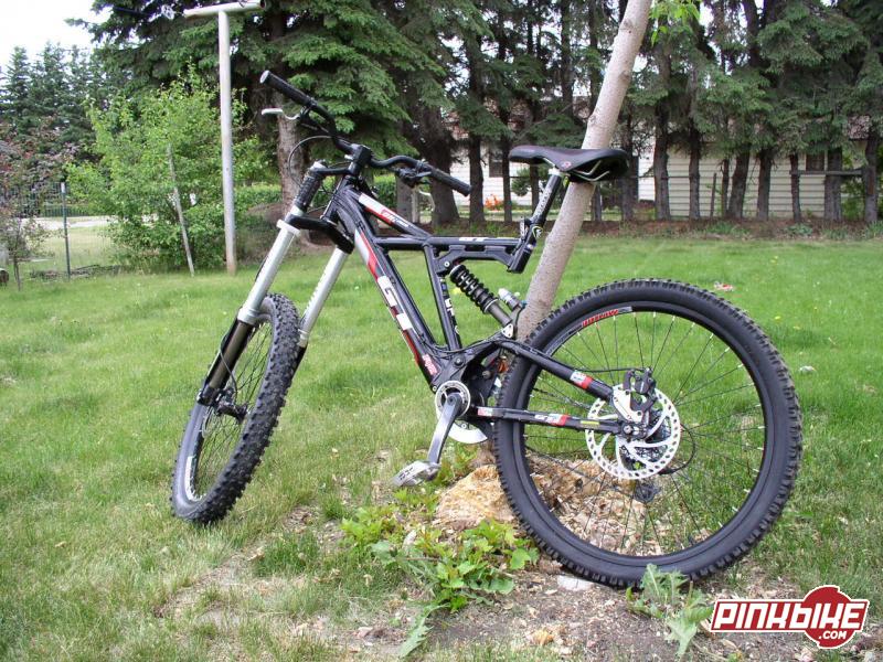 2006 !!MUST SELL!! 02 GT DHi Race M Black LIKE NEW, Make an offer For Sale