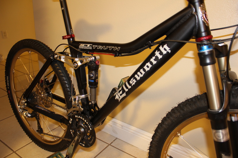 2010 Ellsworth Truth PRICE REDUCED For Sale