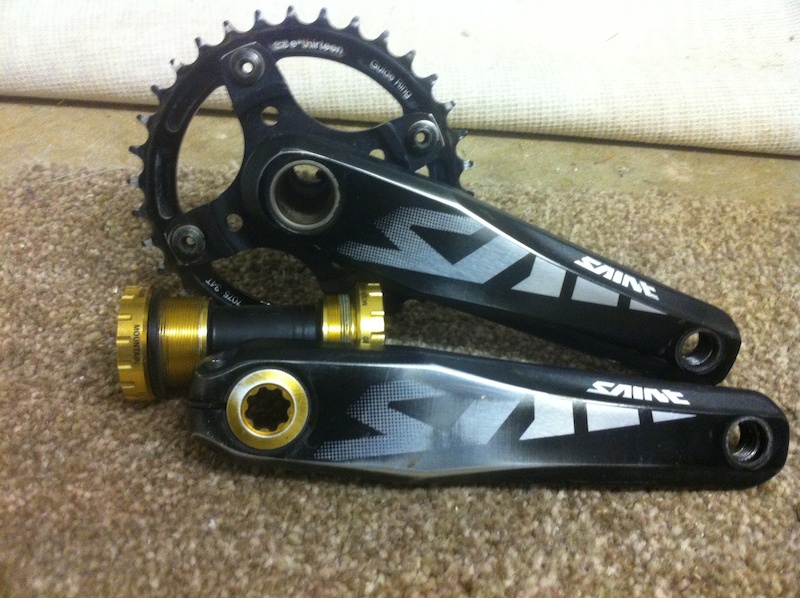 Shimano saint crank m810 BB and Chain ring For Sale