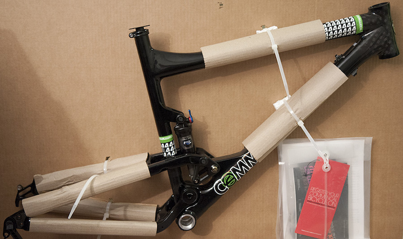 2010 Commencal Super 4 VIP Carbon Large Frame NEW! For Sale