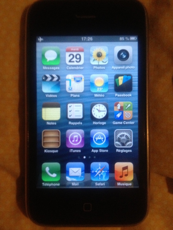 iPhone 3gs Bell For Sale
