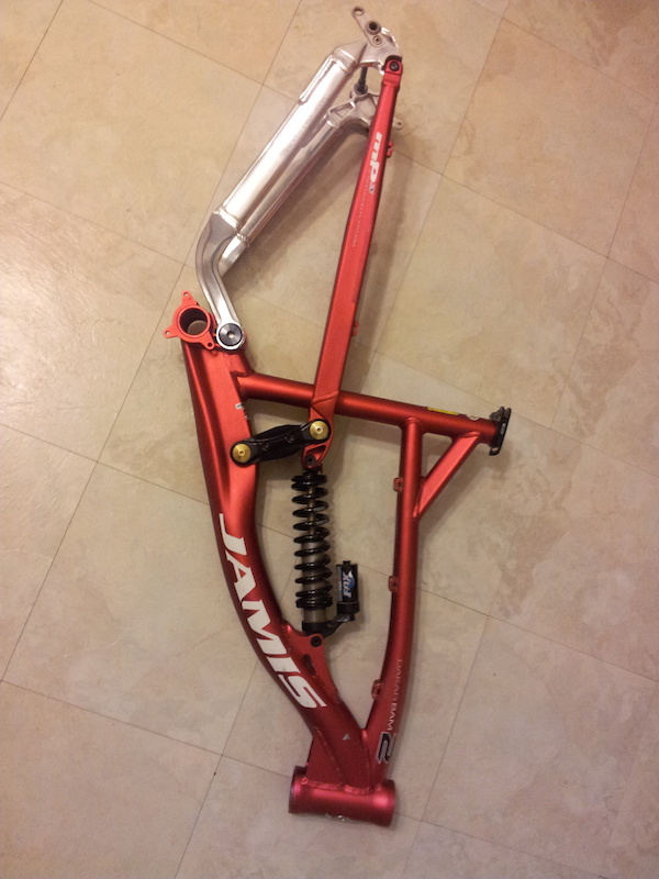 2010 NEW PRICE: Jamis Dakar Bam II MED frame, Fox Van R shoc For Sale