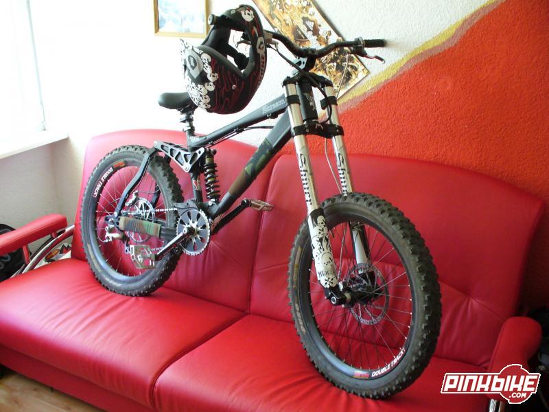 Kuba at Banshee Scream in Bogatynia, Poland - photo by yaazoo - Pinkbike