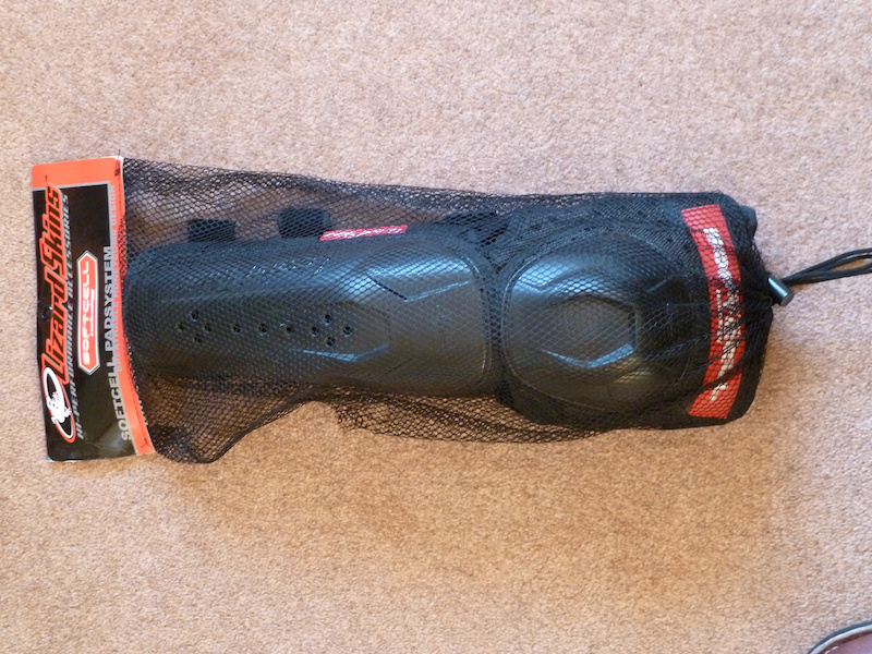 Lizard skins Softcell knee/shin pads For Sale