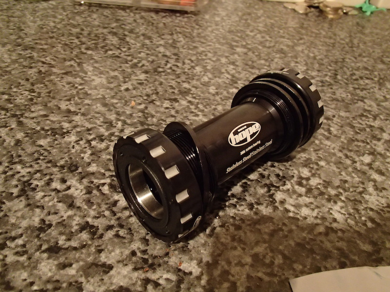 Hope bottom bracket For Sale