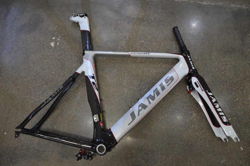 2009 New Jamis Xenith T2 FRAME For Sale