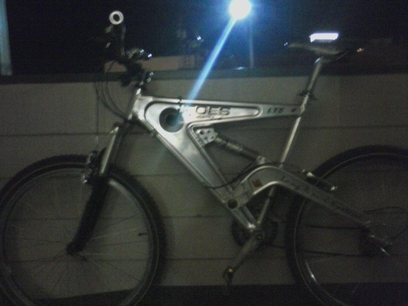 Foes LTS18 LTS-18 LTS 18 DH FR Full Suspension Mountain Bike For Sale