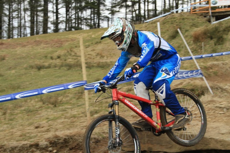 44 Racing Rockstar - British 4X Series Round 1 - Afan - Pinkbike