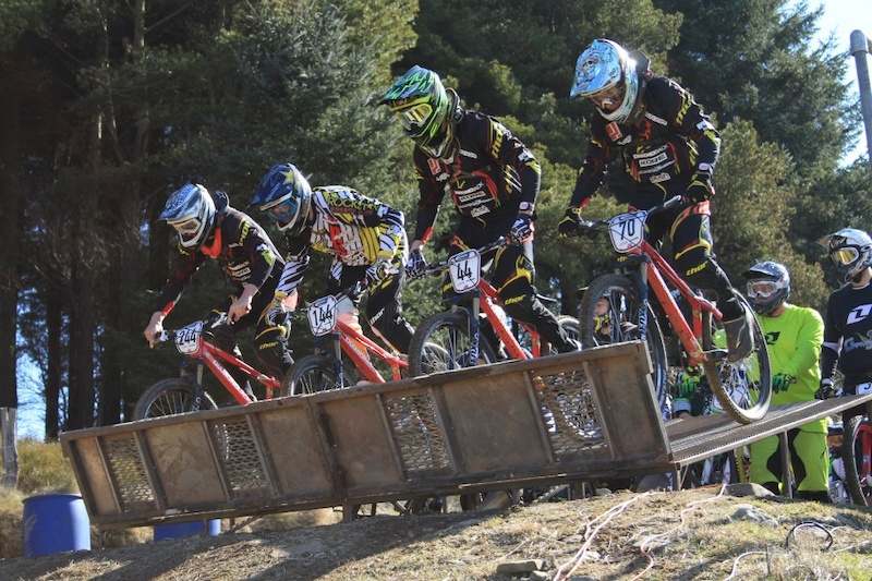 44 Racing Rockstar - British 4X Series Round 1 - Afan - Pinkbike