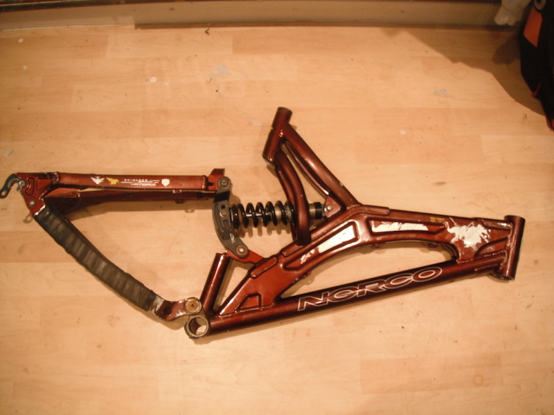 Reduced Norco VPS Savage Downhill/Freeride Frame and Shock For Sale