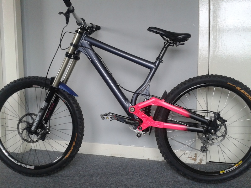 GIANT DH TEAM Frame For Sale