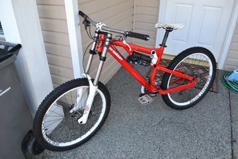 Transition Blindside Medium DH bike For Sale