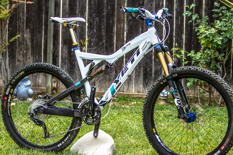 2011 YETI 575 Medium White For Sale