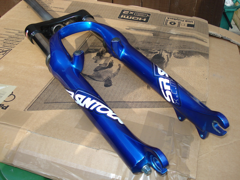 Suntour XCM 100mm travel fork For Sale