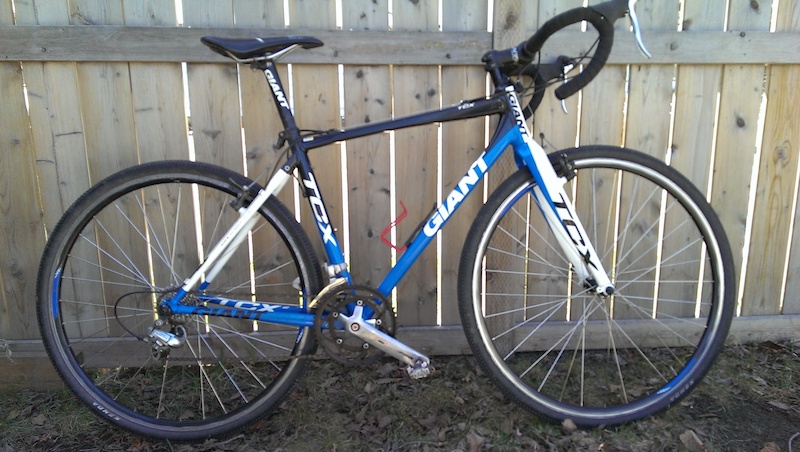 2009 Giant TCX Cyclocross Bike size small For Sale