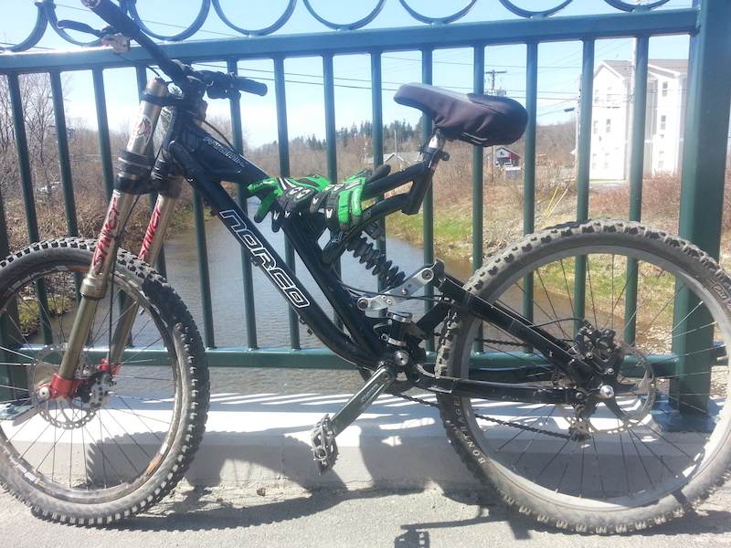 2006 **Black Norco Atomik pics in profile** For Sale