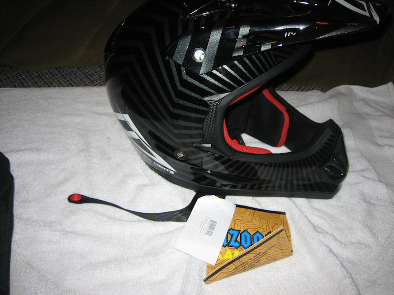 Azonic Venom Full Face Helmet XL - Brand new never worn For Sale