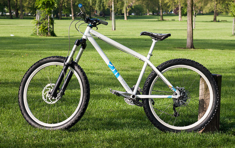 2012 NS Surge in M/L with Lyrik 2 step air For Sale