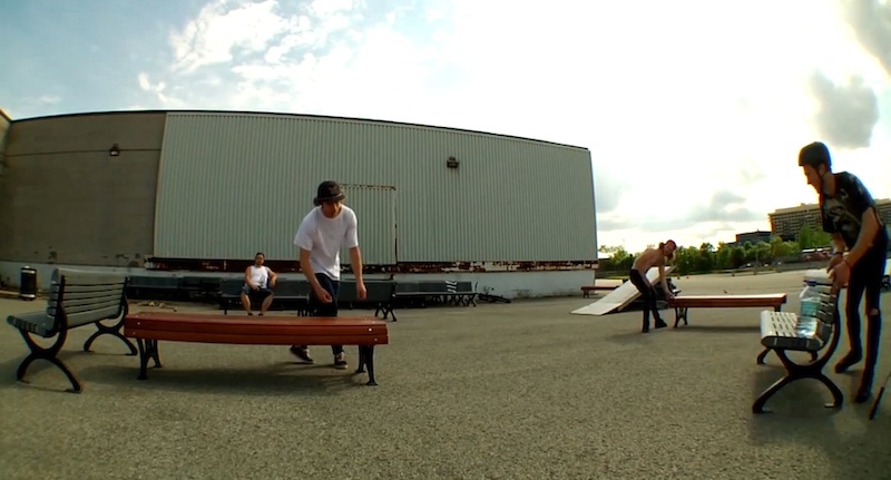 Video: The Rise at the Ghetto Playground - Pinkbike