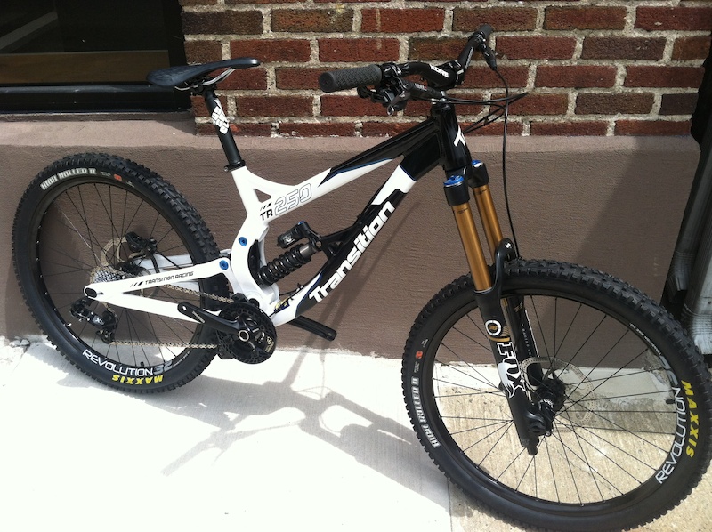 2013 NEW Transition Tr250 Mini DH bike medium For Sale