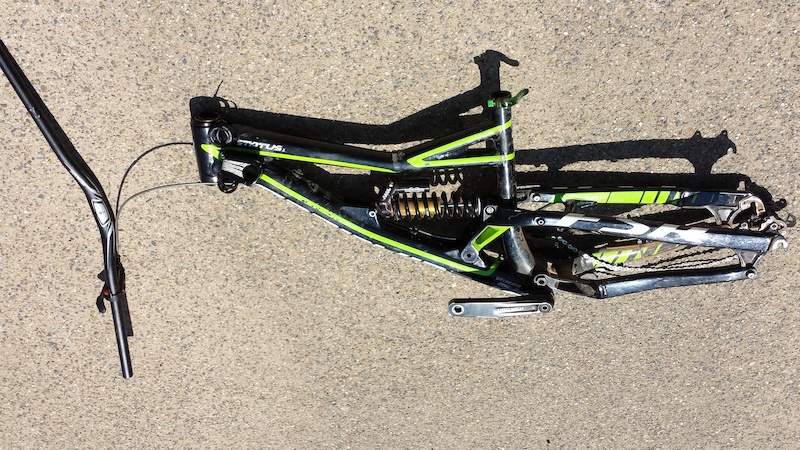 Specialized Status Frame For Sale