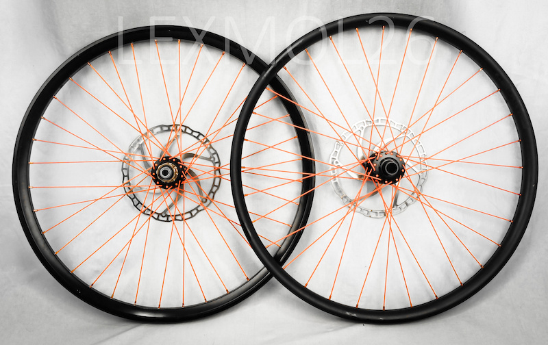 Wheelset: Hope Hubs, 26" MTX33, 27.5" Blunt35 For Sale