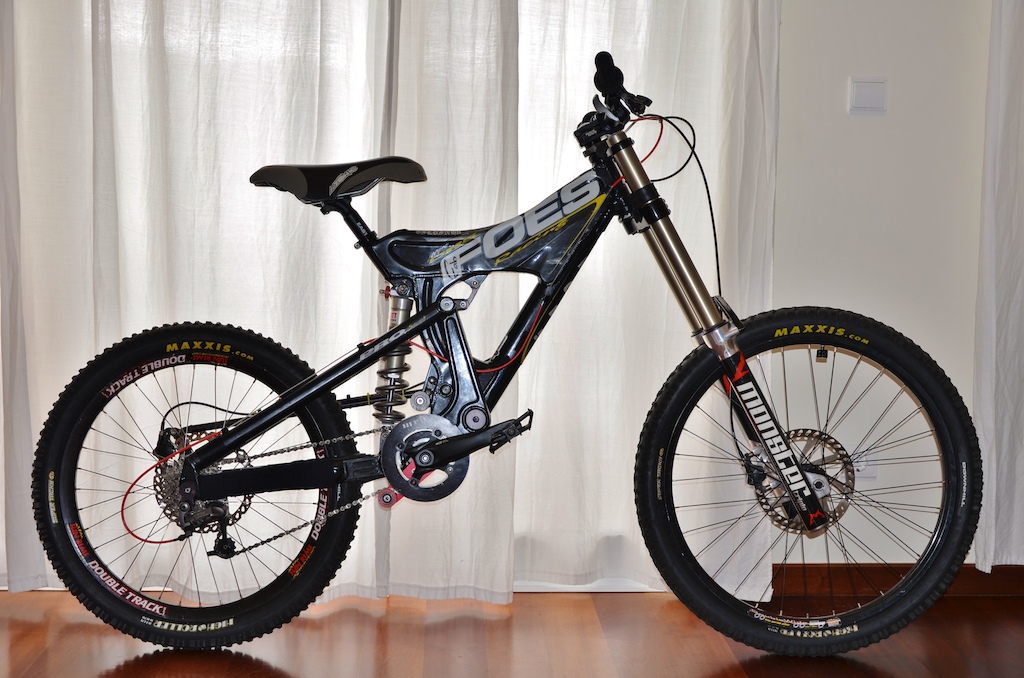 Foes DHS Mono 2005 at Foes in Lisboa, Portugal - photo by ...