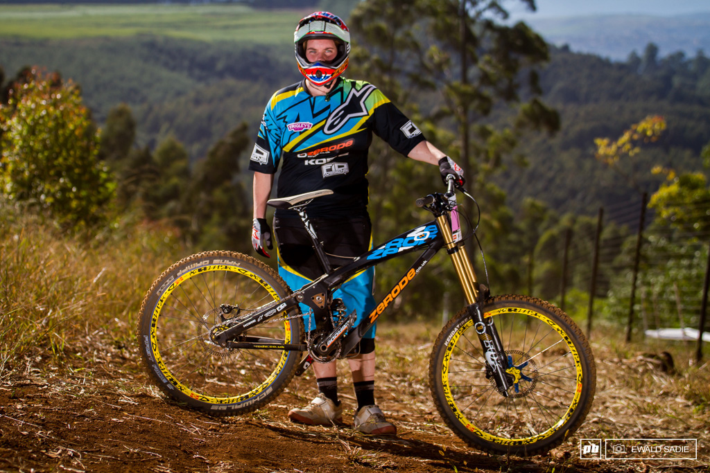 UCI World Cup Downhill 2014 Rider Profiles by esphotography - Pinkbike