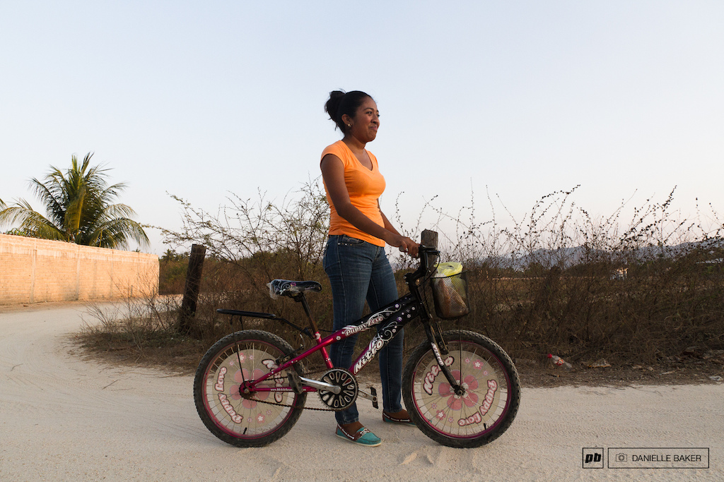 Machetes, Chickens, and Bike Checks - Pinkbike