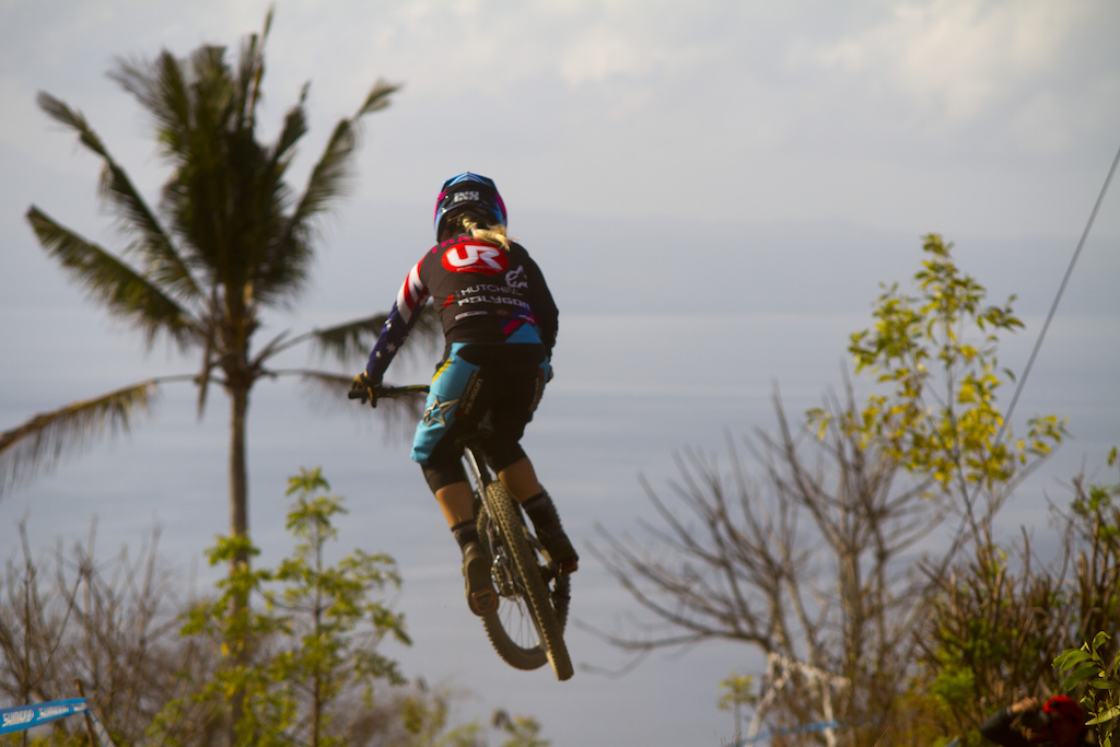 Hannah Report: Recovery and Racing - Pinkbike